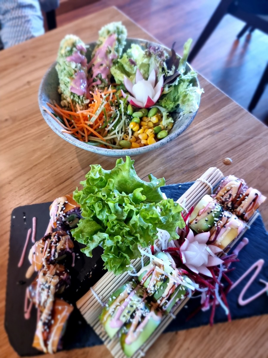 #335 Loved it! Sushis and more at vegan restaurant Udum, Koln (Ger ...